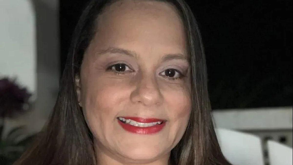 Farmacêutica prevê própria morte em rede social; ex-marido é o ...