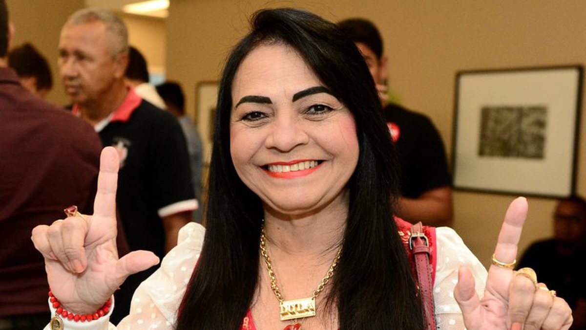 Moema Gramacho “manda recado” para Cacá e João Leão: "Traíras"