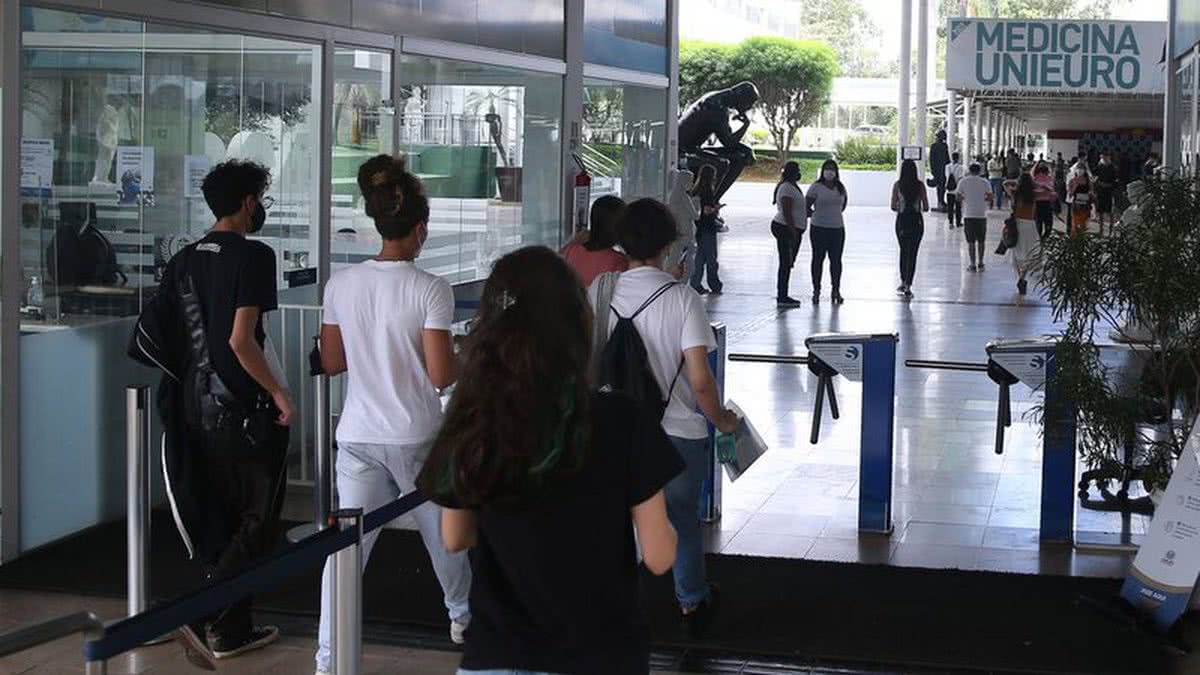 Concurso do INSS tem prova neste domingo; veja dicas de última hora Concurso do INSS tem prova neste domingo; veja dicas de última hora