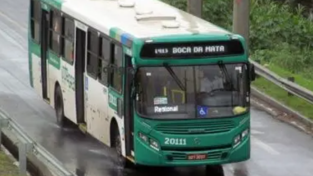 Passageiro de ônibus em Salvador é indenizado em R$ 12 mil após ter ... Passageiro de ônibus em Salvador é indenizado em R$ 12 mil após ter ...