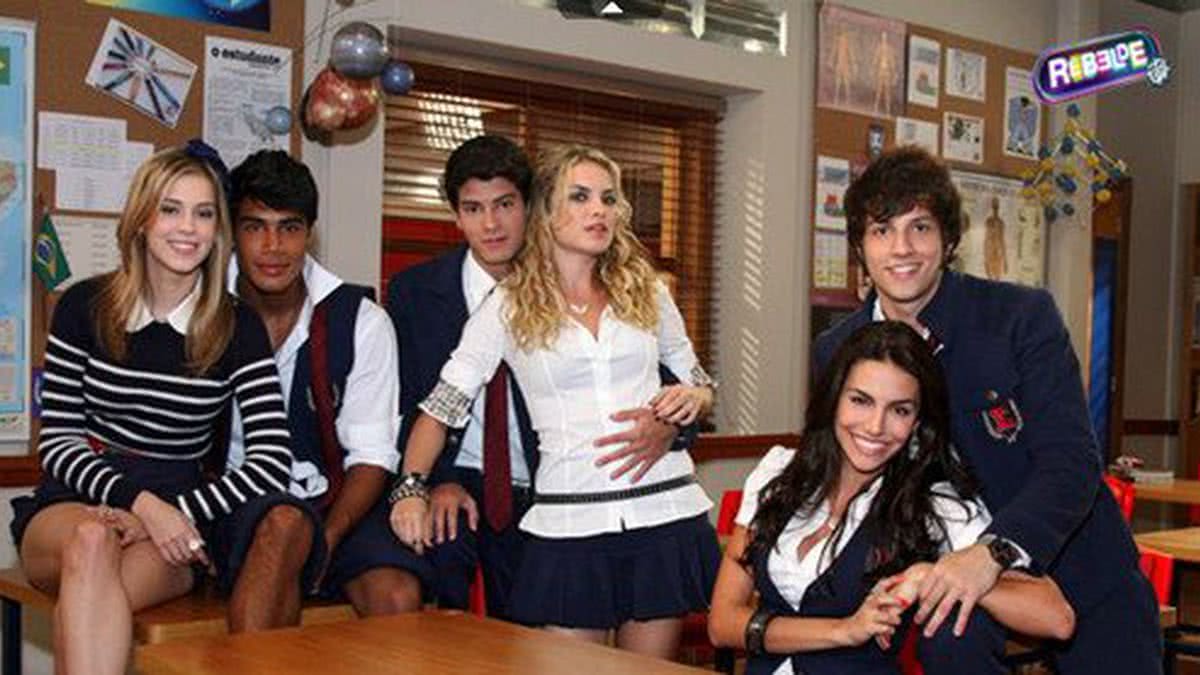 Após retorno do RBD, Rebelde Brasil prepara turnê em 2024, diz colunista