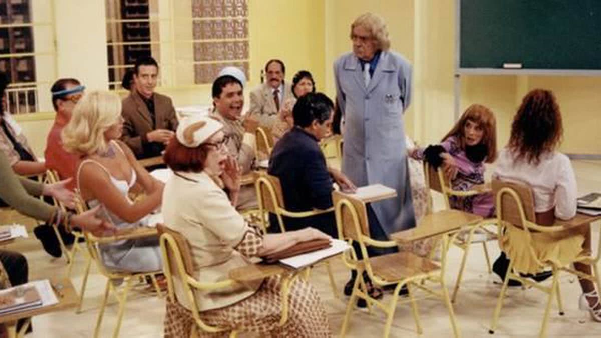 Aos 84 anos, humorista de personagem icônico da Escolinha do Professor ...