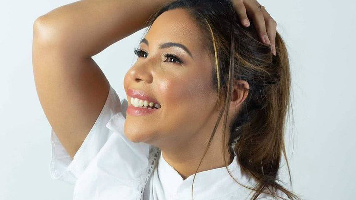 Cantora Amanda Wanessa tem alta após acidente deixá-la 642 dias internada