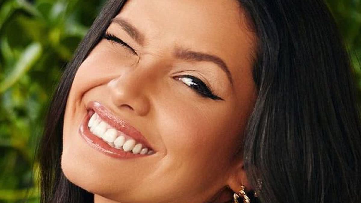 Juliette diverte fãs ao ter encontro inusitado com rapper; veja vídeo