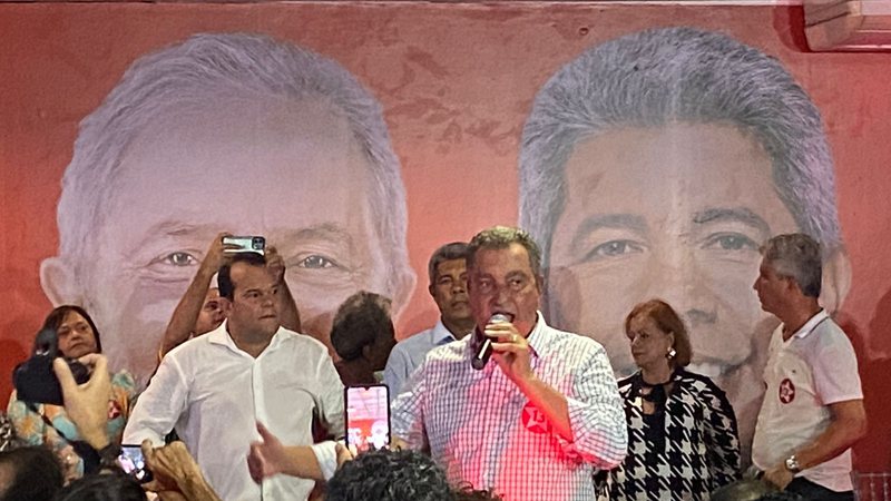 VÍDEO: Rui Costa sobe o tom ao falar do BRT de Salvador e faz ... VÍDEO: Rui Costa sobe o tom ao falar do BRT de Salvador e faz ...