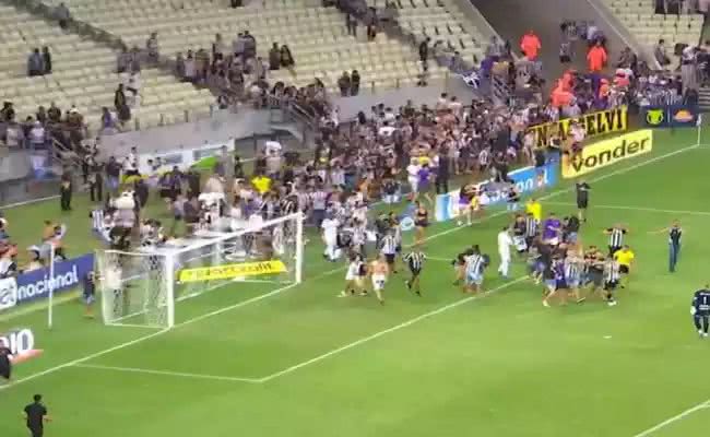 Ceará x Cuiabá: Jogo termina após briga generalizada e invasão da ...