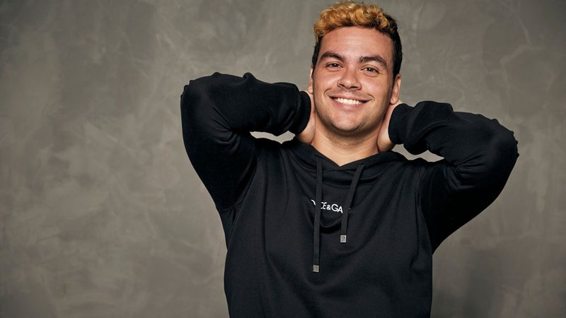 Em entrevista exclusiva, Lucas Netto minimiza críticas e adianta novo ...