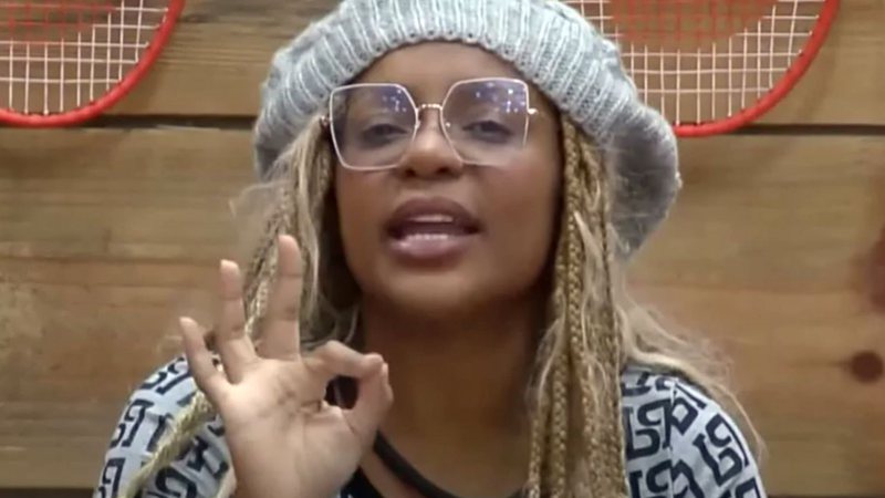 A Fazenda 15: Após bronca, Cariúcha tem atitude deseperada com ...