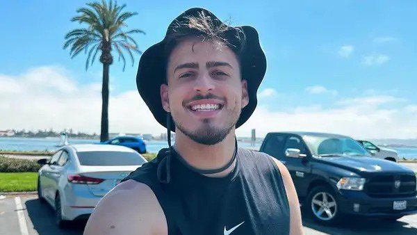 Influenciador se pronuncia após ser acusado de compra seguidores no Instagram