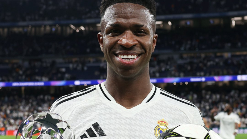 Com atuação de gala, Vini Jr celebra hat-trick na Champions League: "me ...