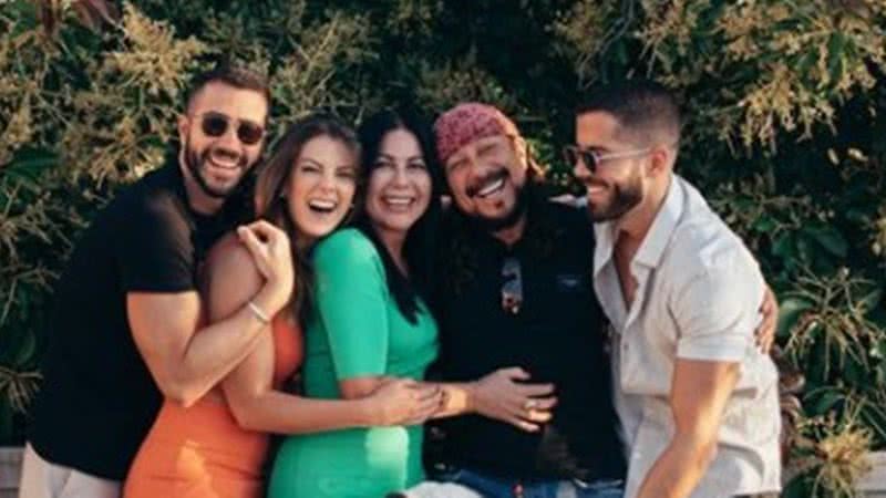 Bell Marques comemora aniversário de 70 anos em sua fazenda no interior ...