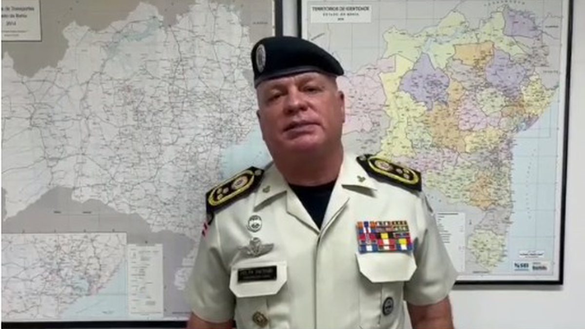 Vídeo: Comandante da Polícia Militar explica ocorrência que causou ... Vídeo: Comandante da Polícia Militar explica ocorrência que causou ...