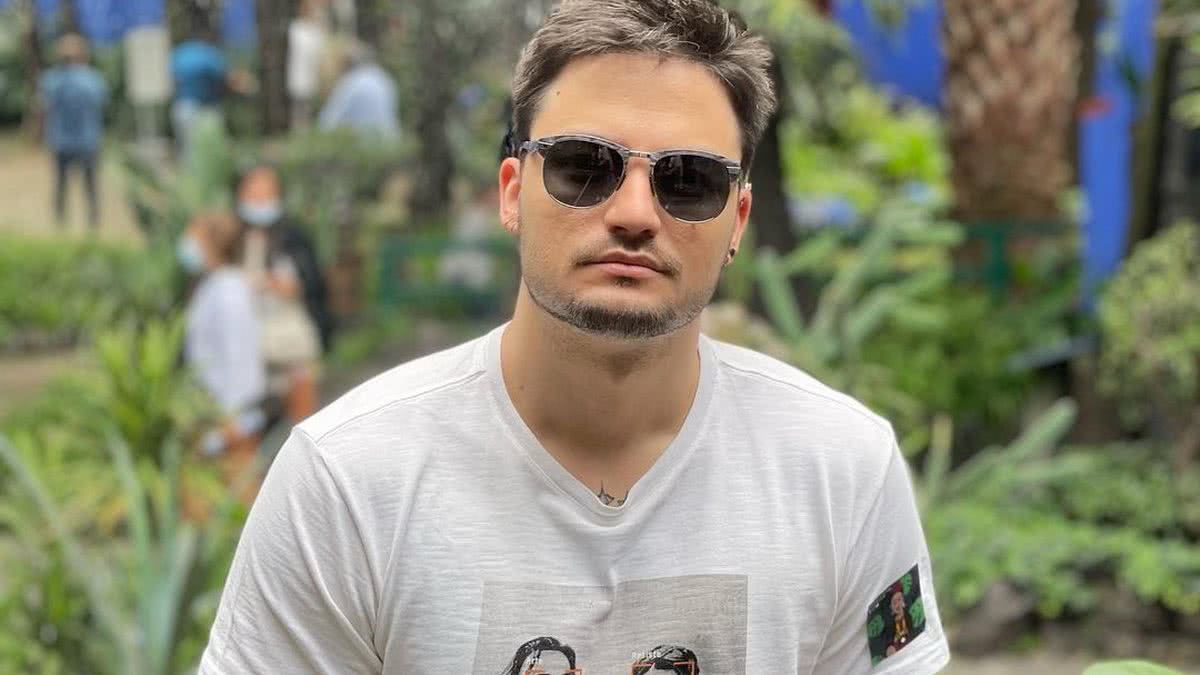 Felipe Neto não consegue assistir artista favorito em Rock in Rio e ...
