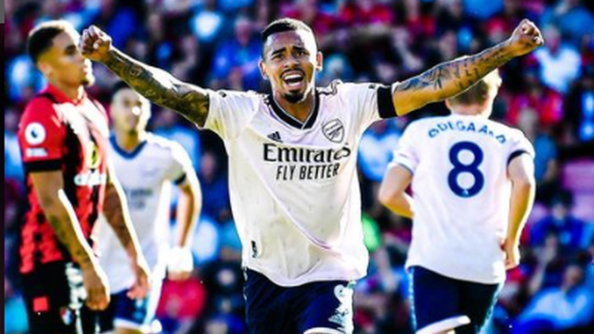 Dono de clube inglês propões 'jogo das estrelas' no fim da temporada Dono de clube inglês propões 'jogo das estrelas' no fim da temporada