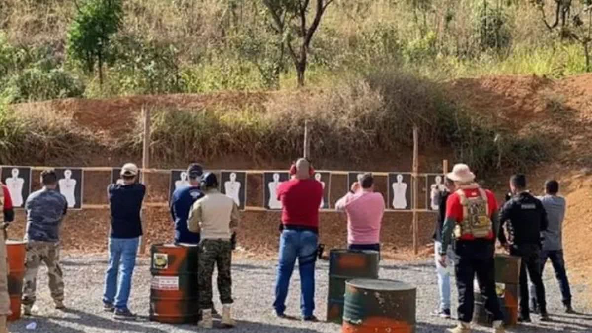 Aluno De Clube De Tiro Morre Após Bala Ricochetear Veja Vídeo
