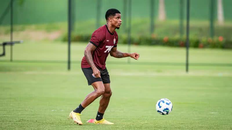 Em recuperação, Jamerson ganha data para voltar a jogar pelo Vitória ...