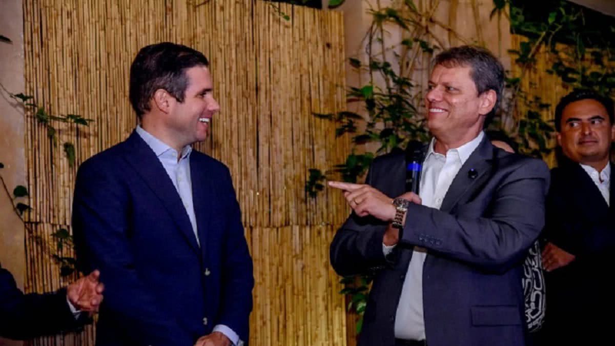 Tarcísio de Freitas e Hugo Motta se encontram para tratar projeto de ...