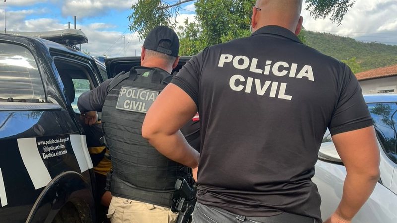 Jovem integrante de facção criminosa suspeito de homicídio é preso na RMS