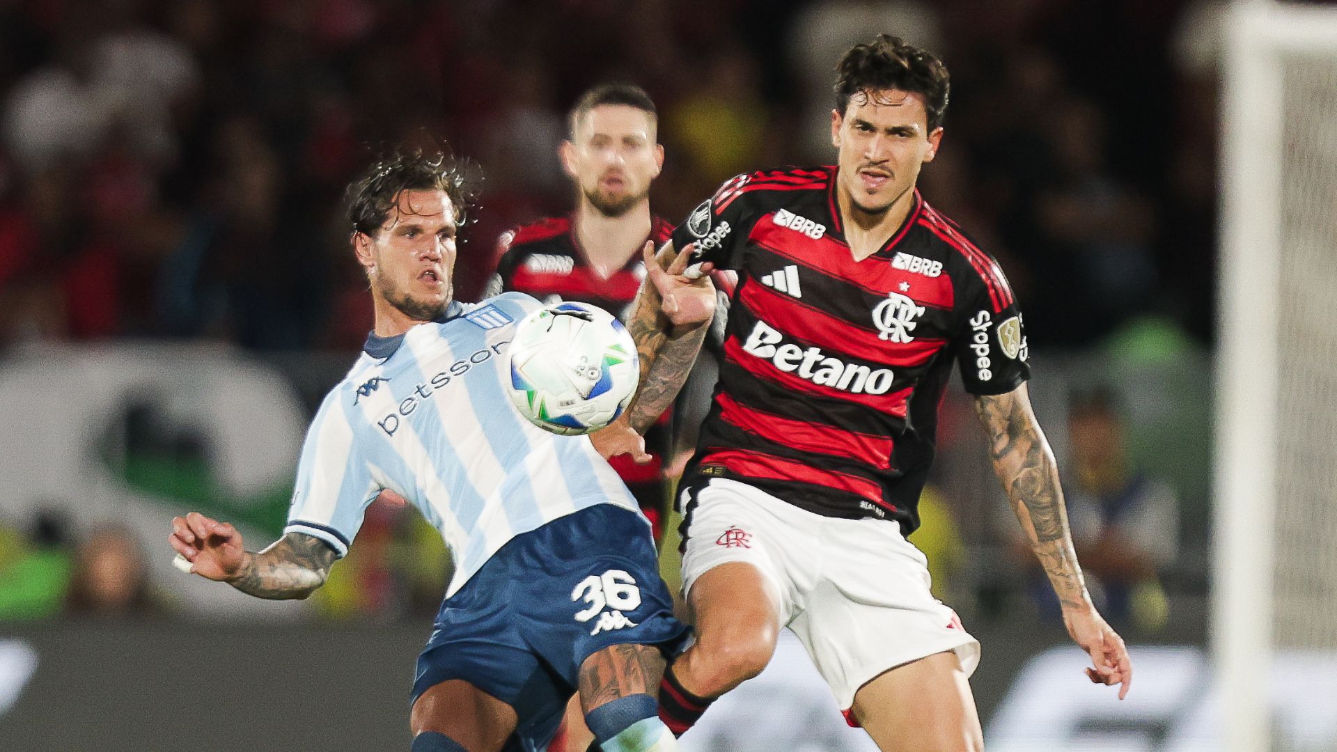Fora da temporada? Pedro tem nova lesão confirmada e Flamengo avalia ...