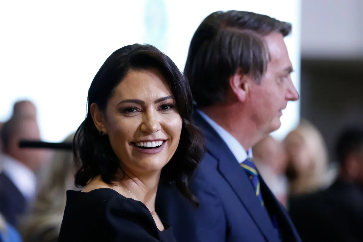 Onde estava Michelle Bolsonaro quando ex-presidente foi preso? Ex ...