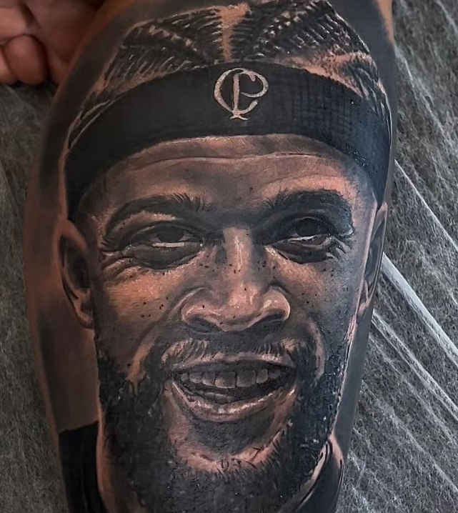 Fã tatua rosto de craque do Corinthians nove meses antes de título da ...