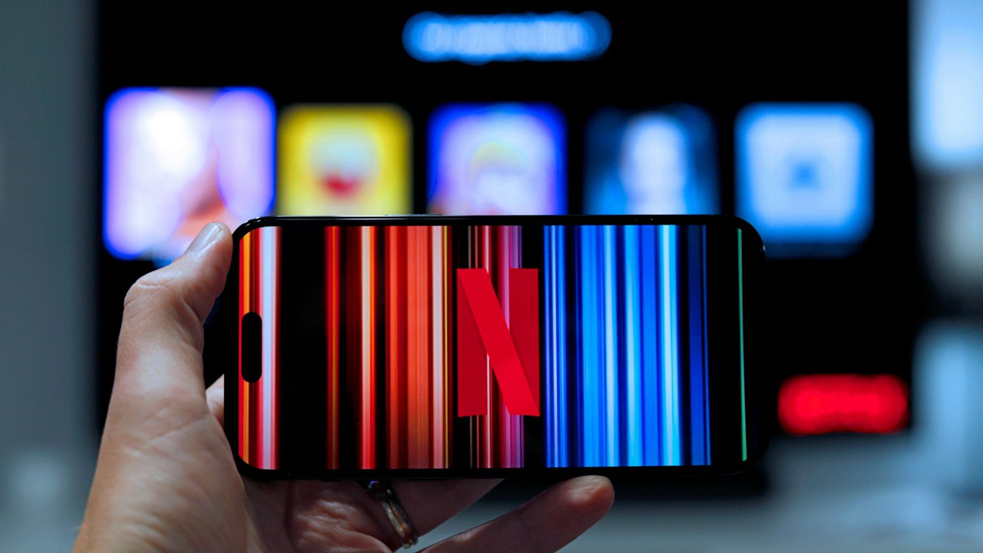 DE NOVO? Netflix aumenta preço das assinaturas; saiba valores