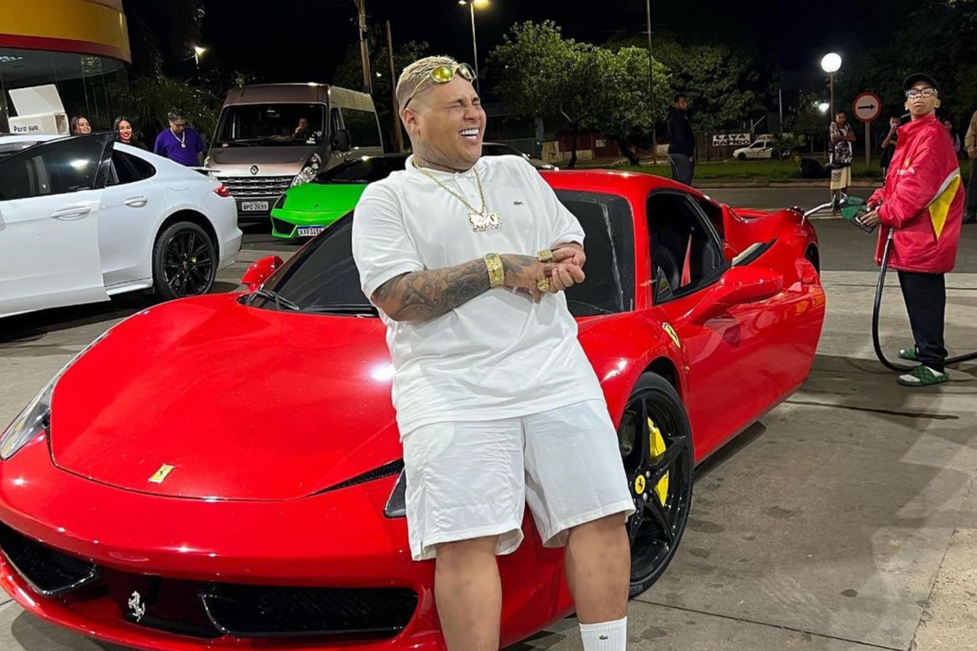 Coleção de carros de MC Ryan soma valor milionário; confira