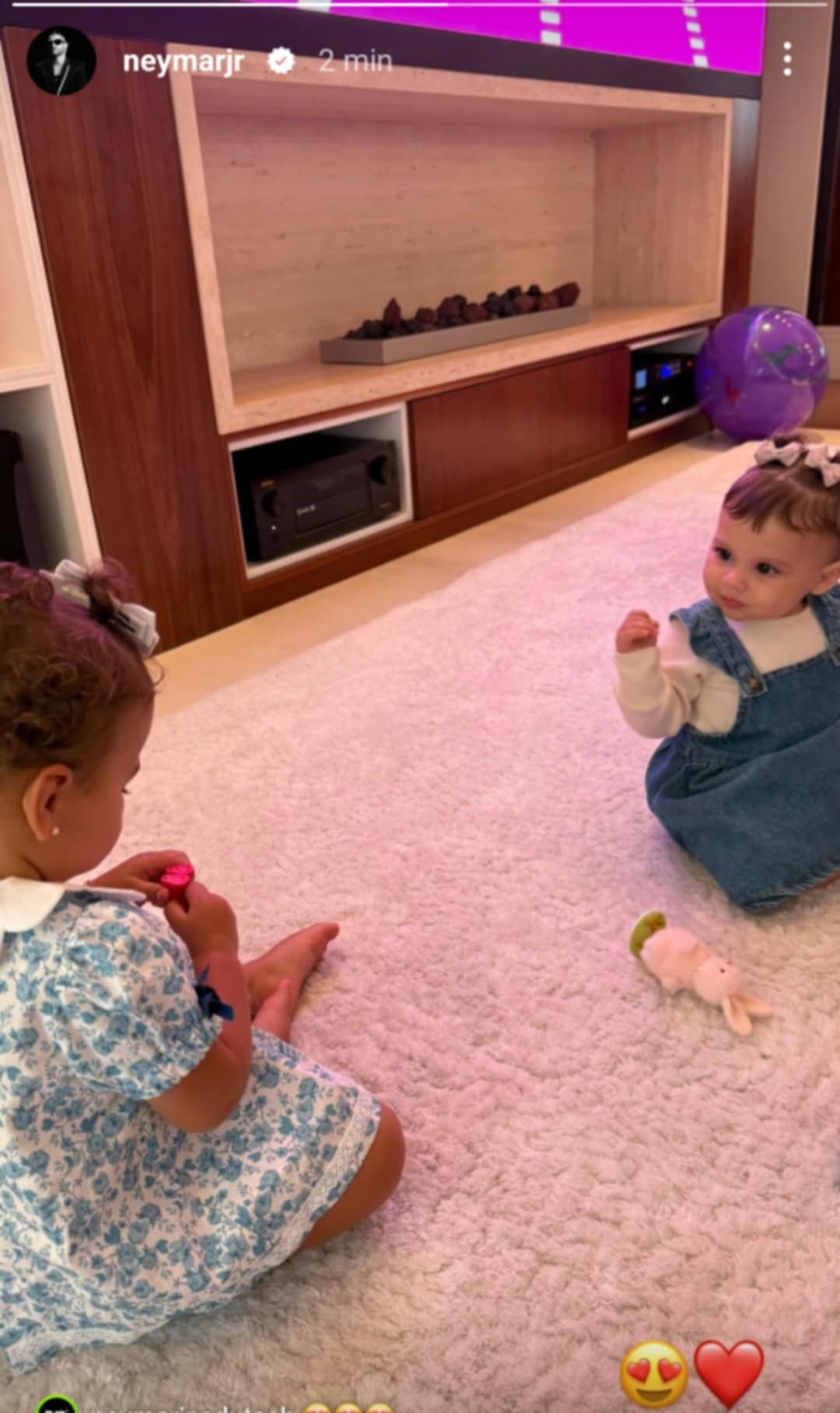 Filhas de Neymar, Mavie e Helena surgem juntas em clique raro e ...