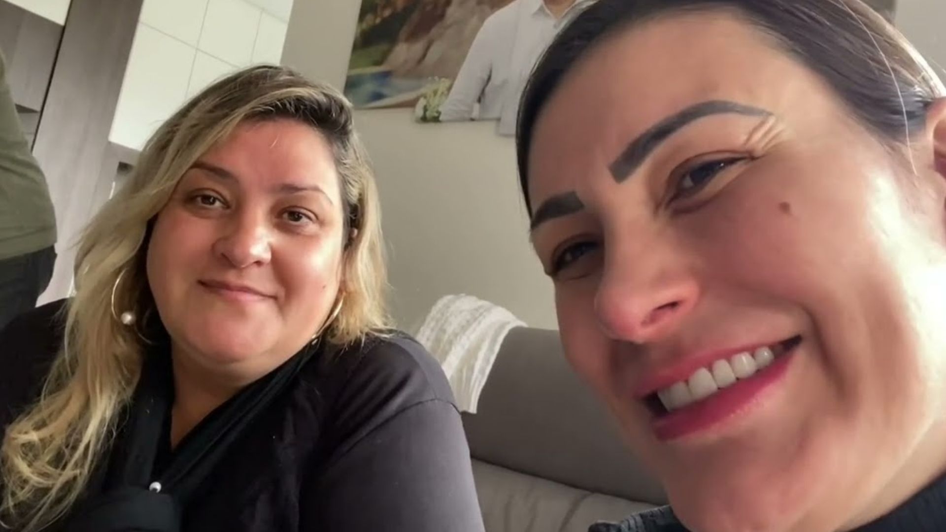 Contra ou a favor? Opinião da mãe de Andressa Urach sobre prostituição ...