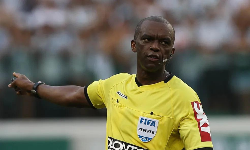 Vitória x Vasco: onde assistir, prováveis escalações, arbitragem e horário