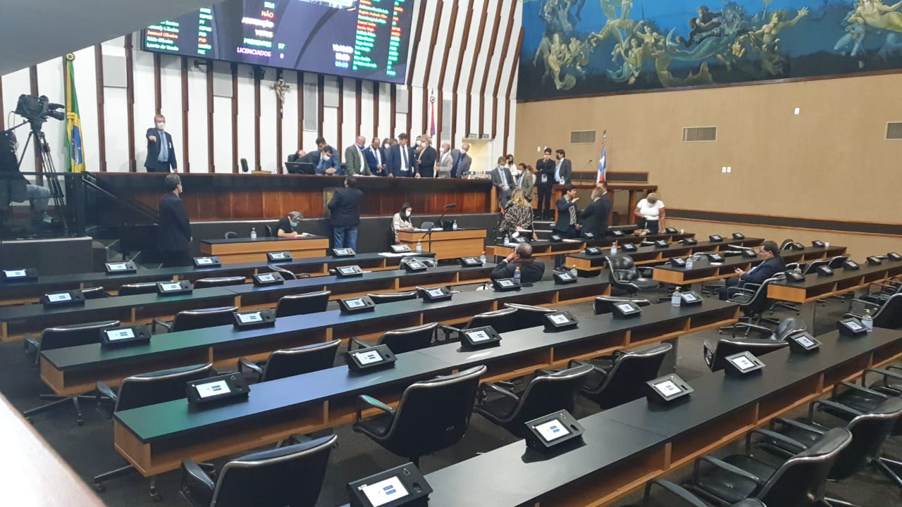 Deputados aprovam aumento de salário de Jeronimo Rodrigues; secretarias ... Deputados aprovam aumento de salário de Jeronimo Rodrigues; secretarias ...