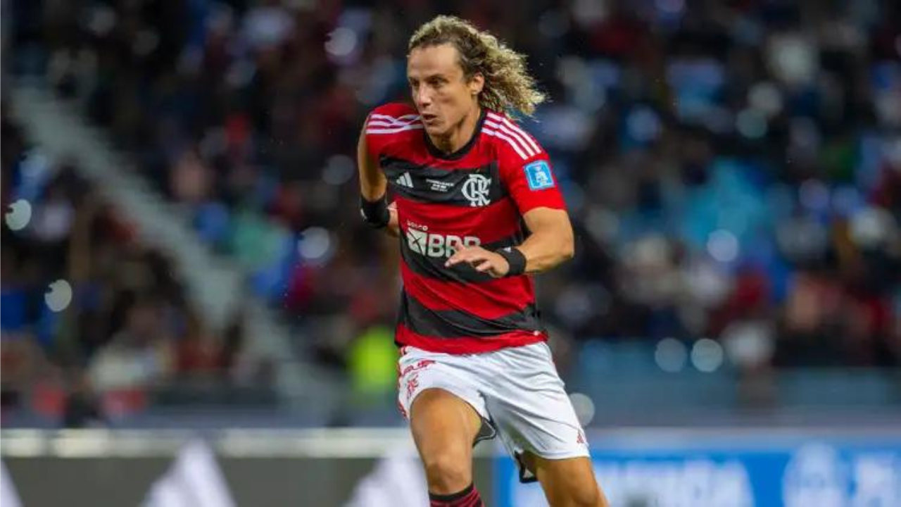 Fábio Mota confirma interesse do Vitória em David Luiz