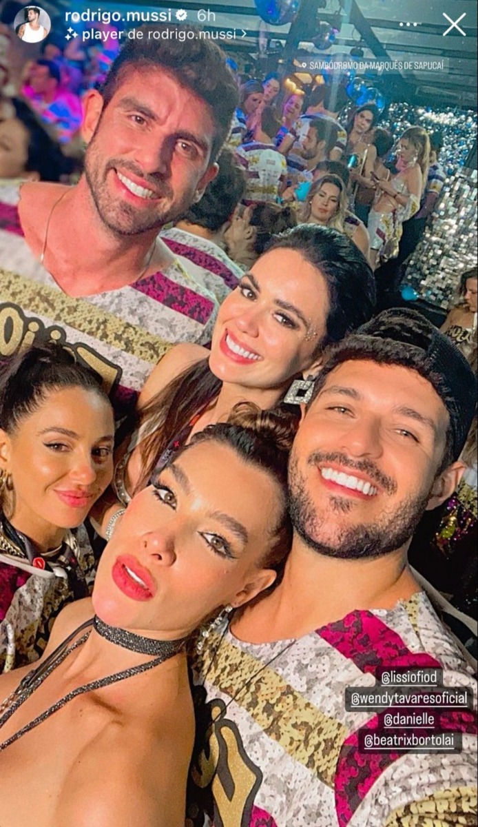 Rodrigo Mussi Posa Pela Primeira Vez Ao Lado De Affair Veja Foto