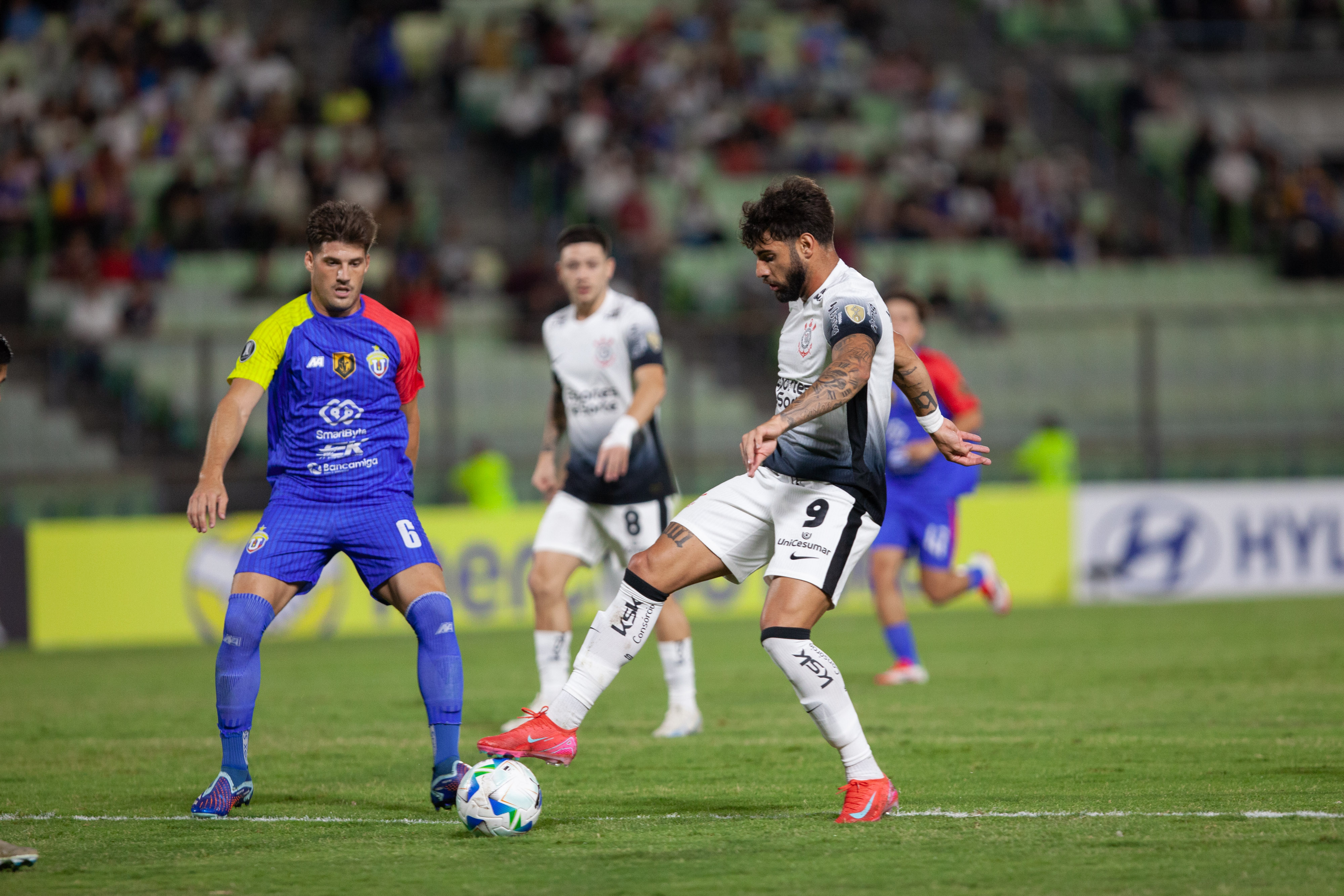 Corinthians vacila e cede empate ao Universidad Central pela Copa ...
