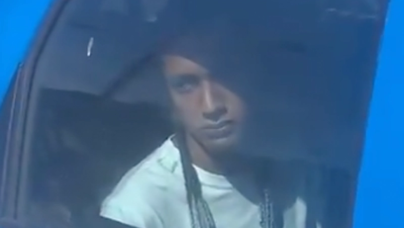 Rapper Oruam é detido no Rio de Janeiro