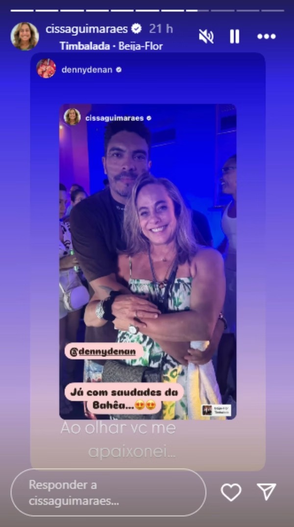Denny Denan engata romance com apresentadora famosa 20 anos mais velha e surge em clique íntimo ...