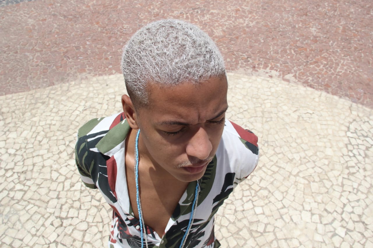 Das periferias de Salvador para o mundo: ‘’Loiro pivete’’ e ‘’nevou ...