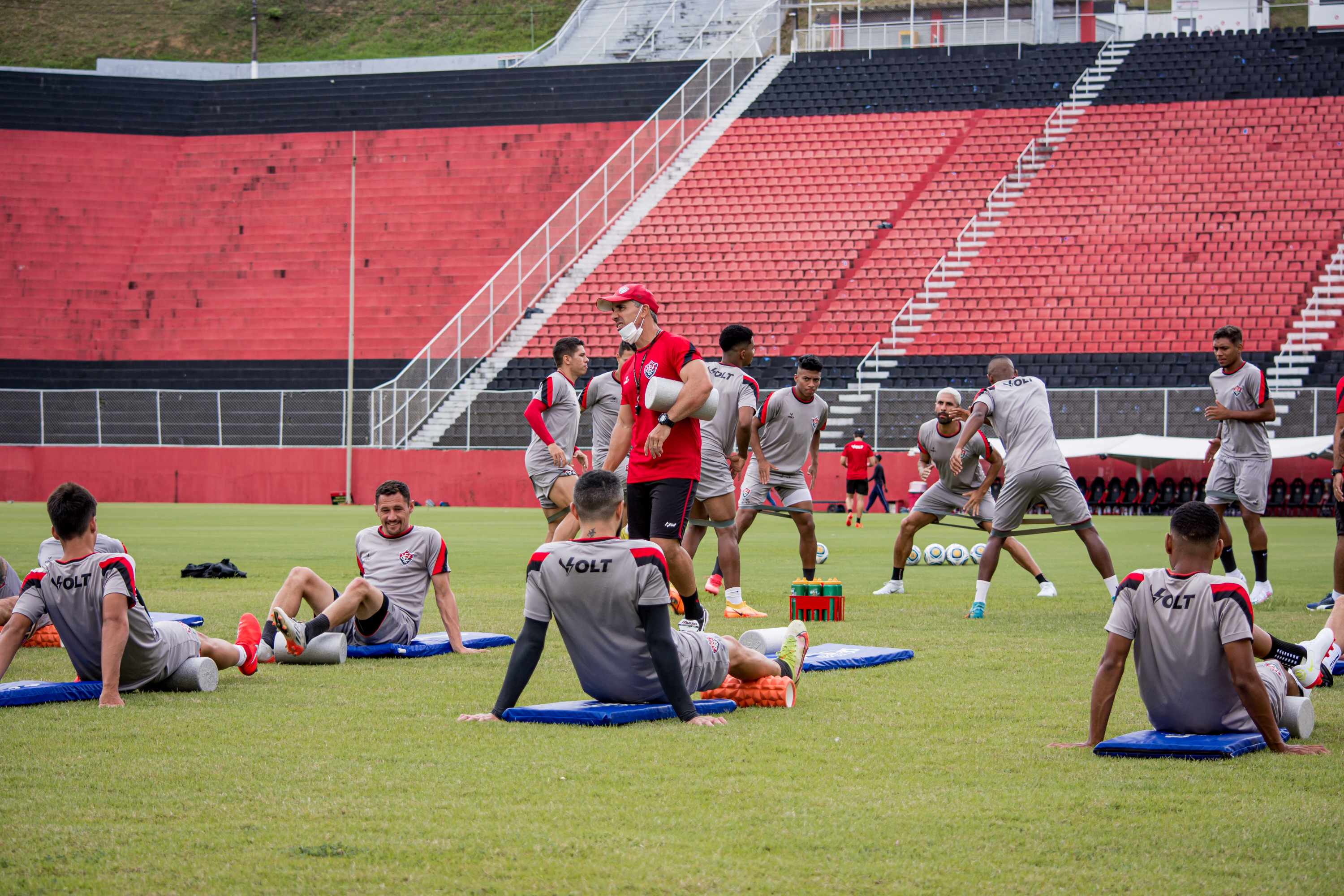 "Piriri": jogadores do Vitória estão com dor de barriga e podem ...