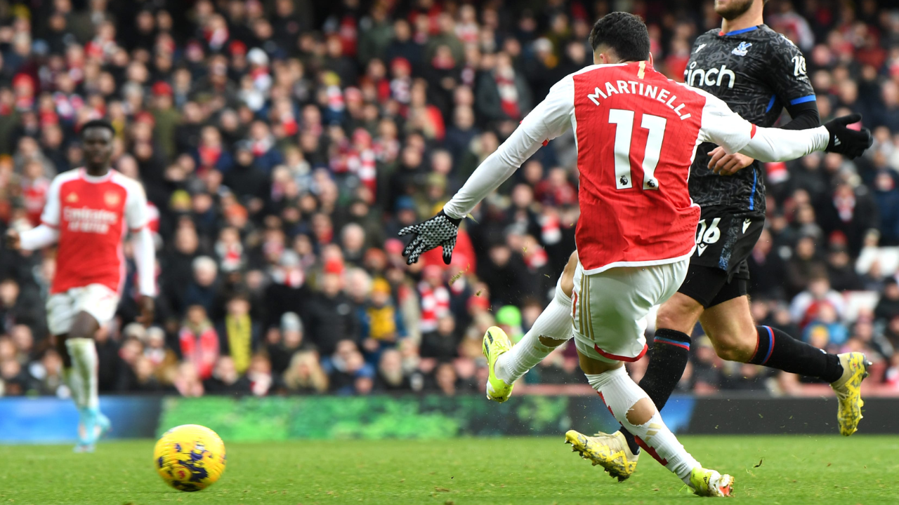 Brasileiros brilham em goleada do Arsenal na Inglaterra; veja gols
