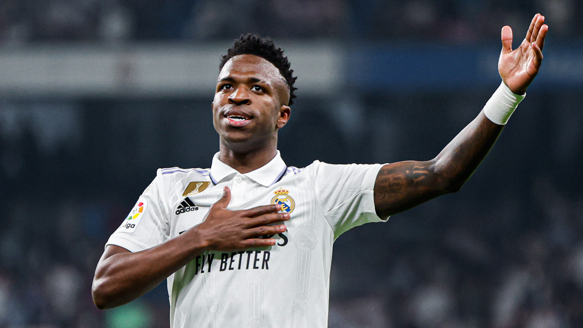 Vinicius Jr. vai utilizar númeração histórica do Real Madrid na próxima ...