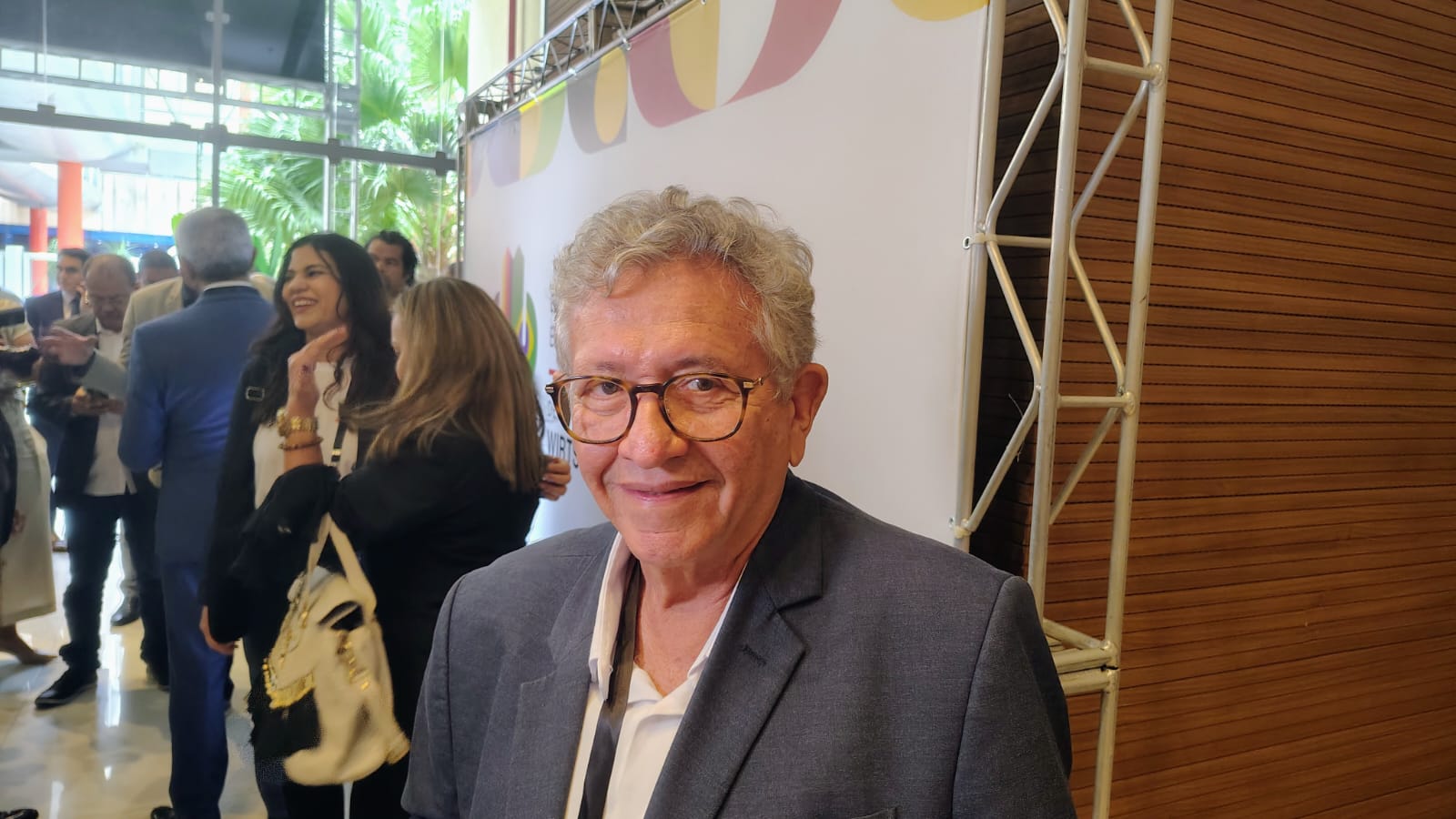 Caetano diz que deve dialogar com Lula para investir em segurança ...
