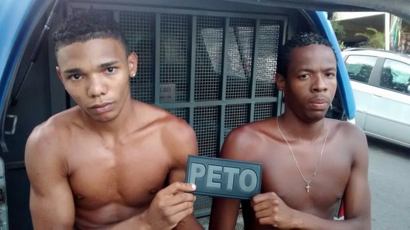 Traficantes São Presos Em Flagrante Na Boca Do Rio