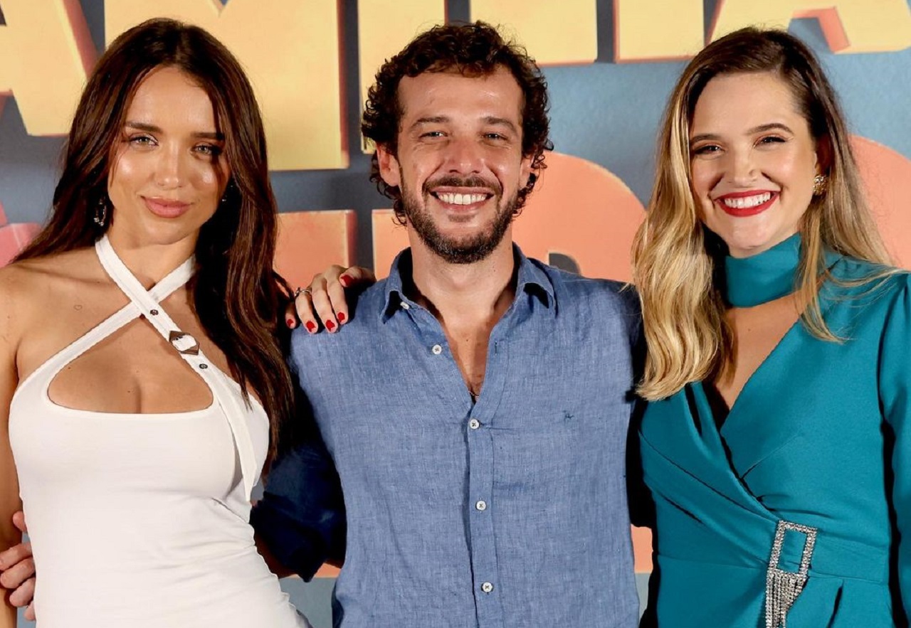 Globo toma atitude com atores após polêmica envolvendo Rafa Kalimann ... Globo toma atitude com atores após polêmica envolvendo Rafa Kalimann ...