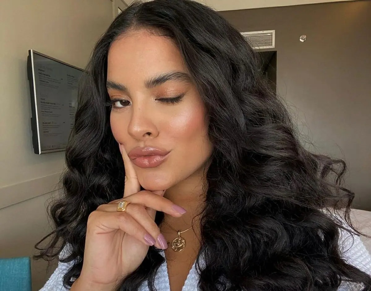 Bella Campos mostra corpo em detalhes e seguidores babam; veja fotos