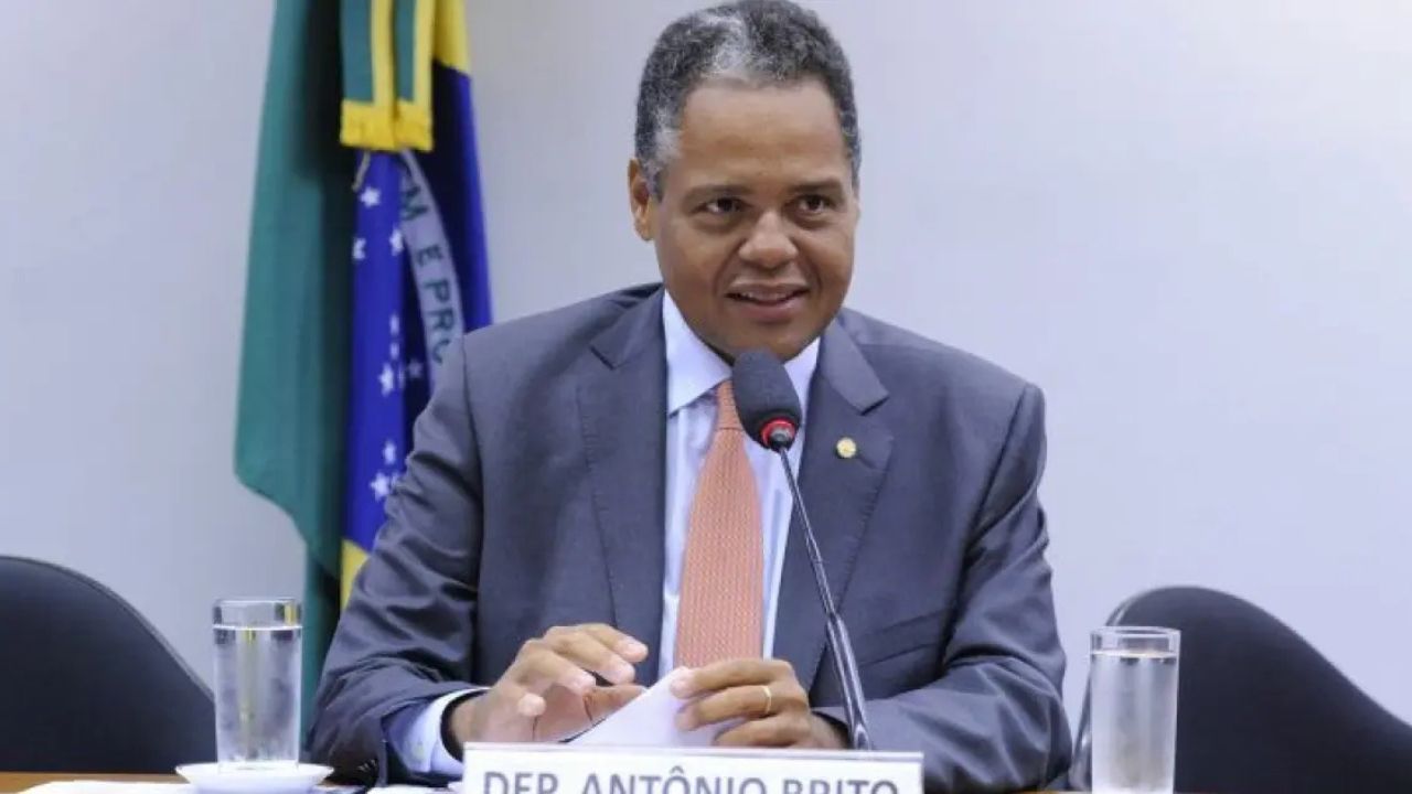 Antônio Brito é eleito melhor deputado federal pela Bahia; confira o ...