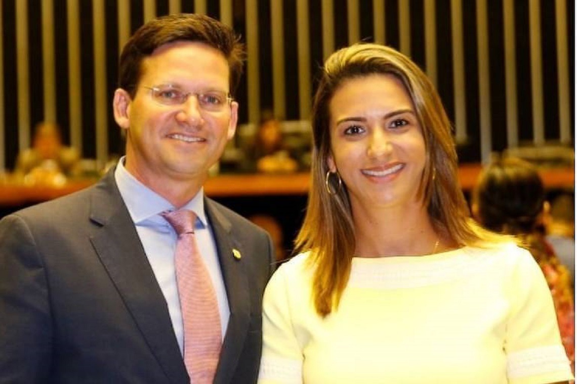 A sucessora de Aline Peixoto: Quem vai ser a próxima primeira-dama da ...