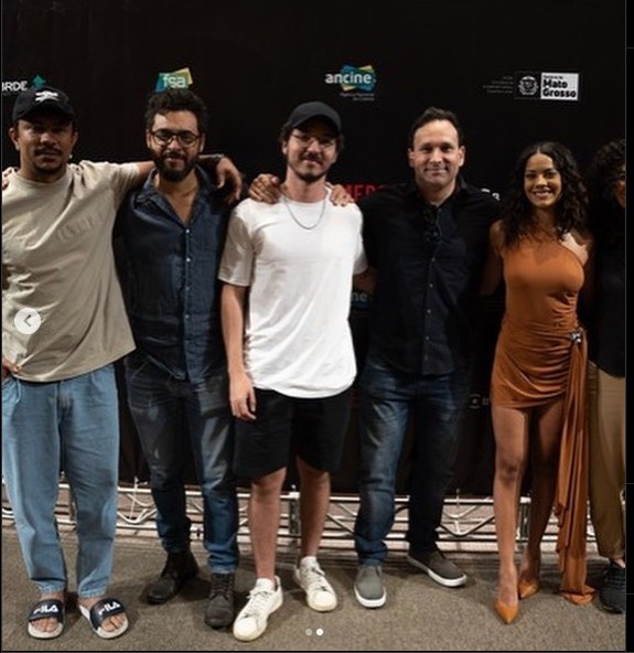 Após término conturbado com MC Cabelinho, Bella Campos aparece ...